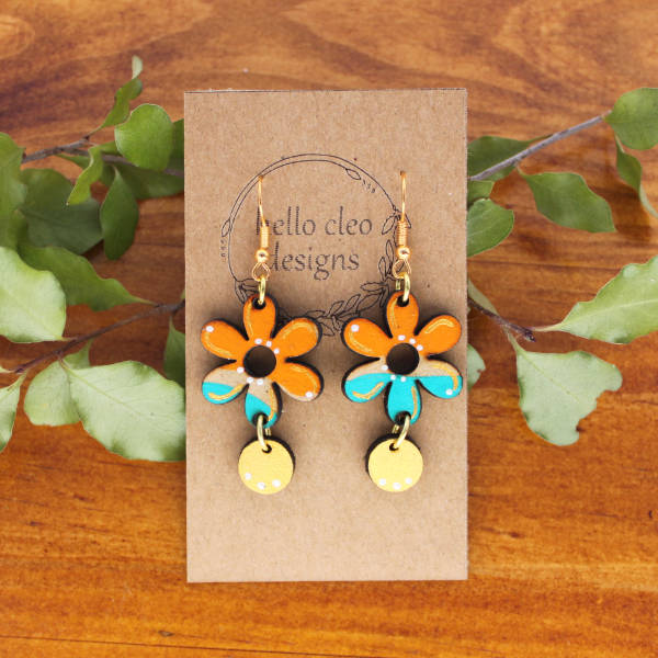 Daisy Drop Type 2 – Hello Cleo Designs